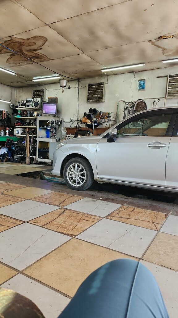 Otomobil servisi Станция замены масла, Primoriye, foto