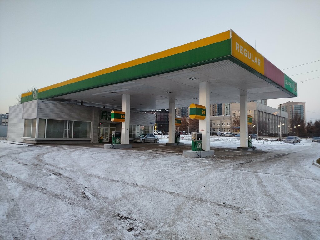 Benzin istasyonu 25 Часов, Krasnoyarsk, foto