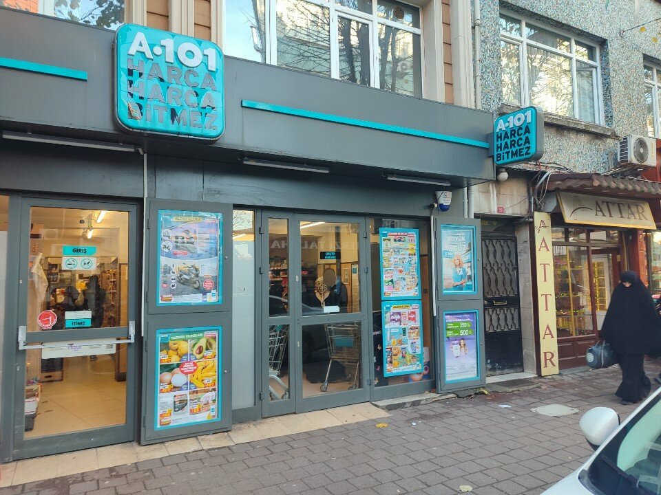 Süpermarket A 101, İstanbul, foto