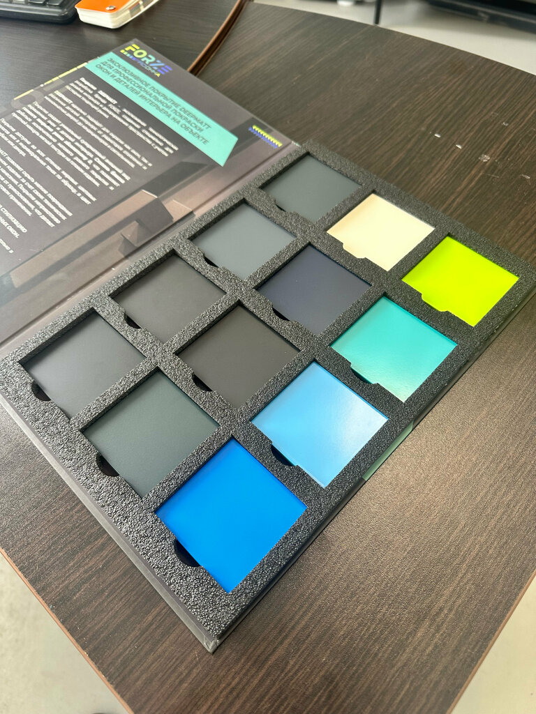 Boya ve cila malzemeleri üretim ve satış yerleri Forze, Saint‑Petersburg, foto