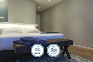 Praia de Santos - Exclusive Guest House (Rua de São João No:41), otel  Ponta Delgada'dan