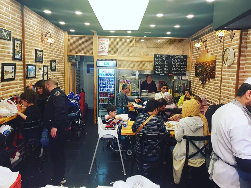 Kafe Zeytinburnu Dönercisi Adil Usta, İstanbul, foto