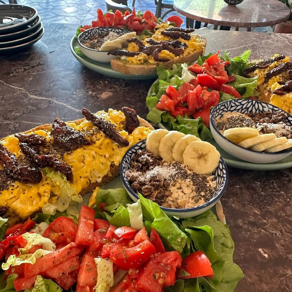 Kahve dükkanları Samimi Urla, Urla, foto