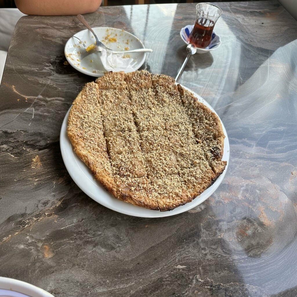 Kafe Nehir Pide ve Kebap Salonu, Efeler, foto