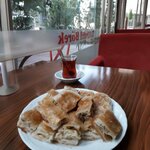 Tatlıdil Börek (İzmir, Bornova, Yeşilova Mah., 4088 Sok., 129A), ekmek fırını  İzmir'den