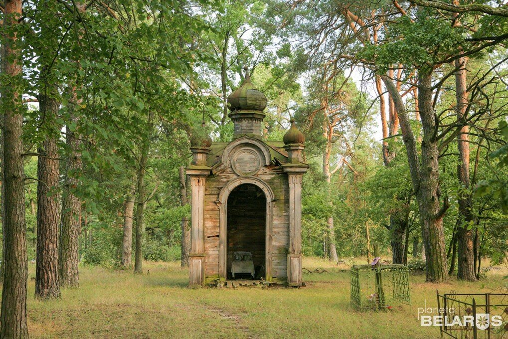 Ortodoks kiliseleri Крестовоздвиженская часовня, Gomelskaya oblastı, foto