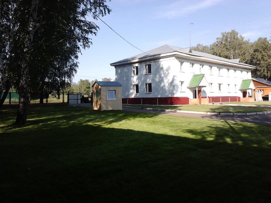 Yaz kampı Культурно-оздоровительный комплекс Космос, Kurganskaya oblastı, foto