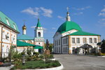 Holy Trinity Monastery (Konstantina Ivanova Street No:7), manastır  Cheboksary'den
