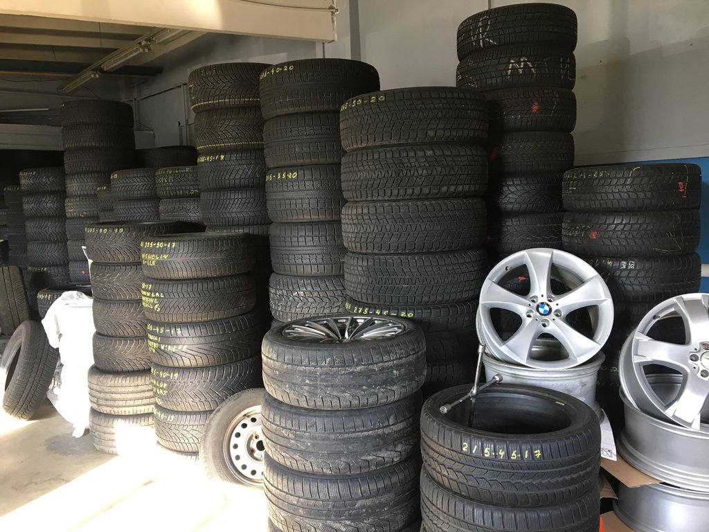 Otomobil servisi Rapid24, Moskova, foto