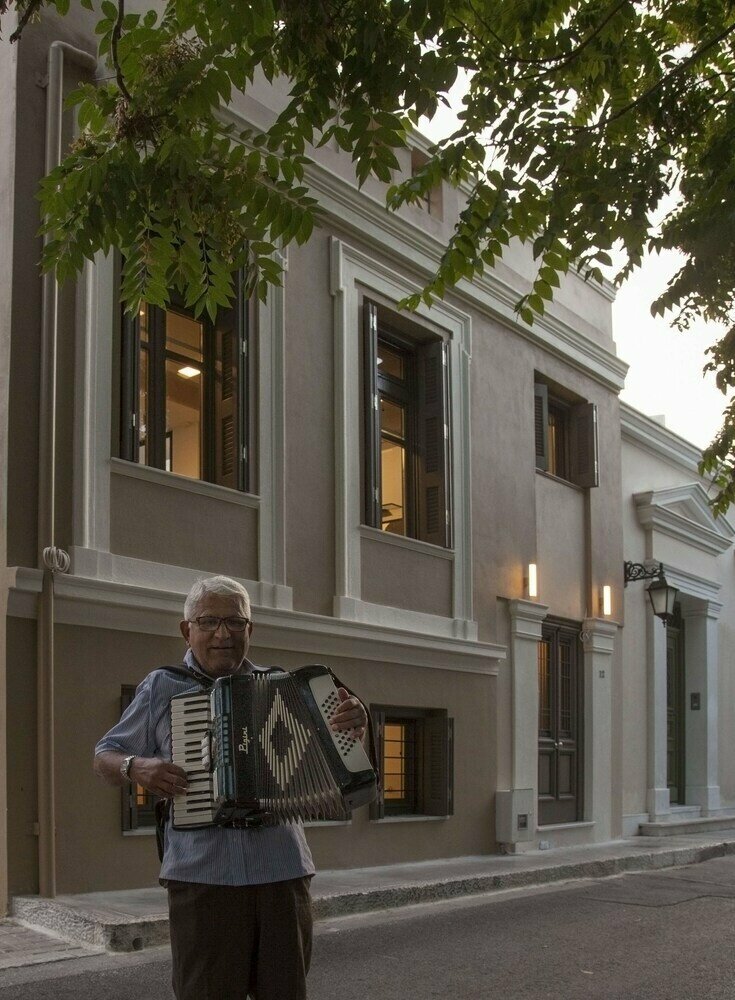 Otel Tripodon Plaka in the shade of Acropolis by Ghh, Atina, foto
