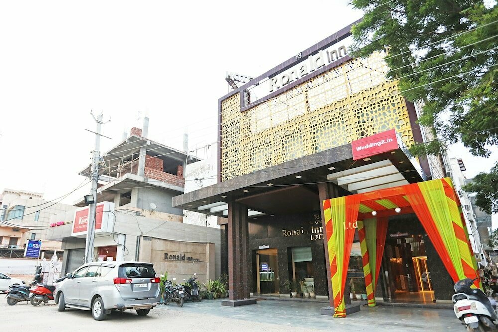 Otel Oyo 8902 Hotel Ronald Inn, Faridabad, foto