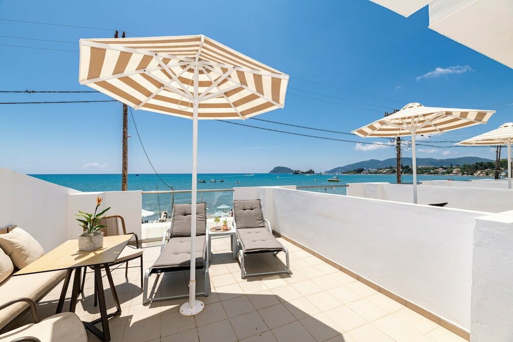 Otel Mouria Studios & Apartments, Dünya, foto