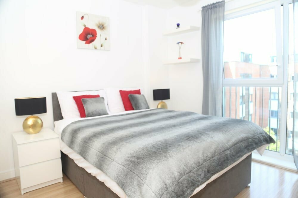 Otel Luxury 2 Bed Apartment, Londra, foto
