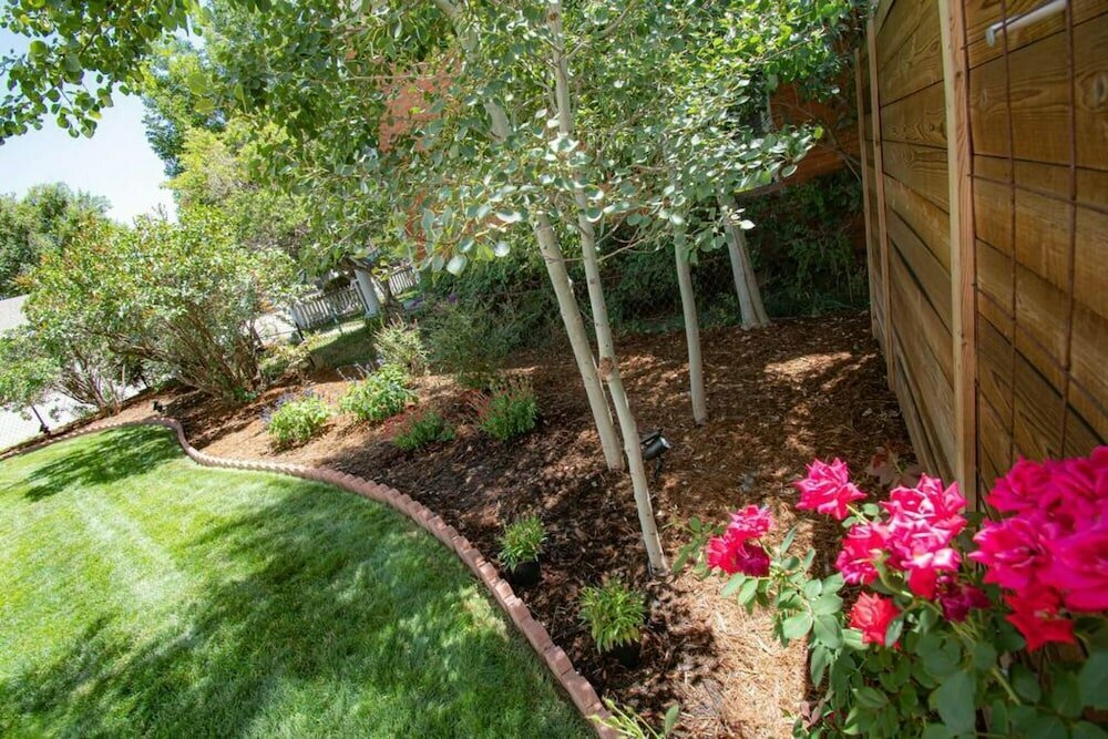Otel 1 5 Blocks to Main St Littleton Luxury Garden Pets, Littleton, foto