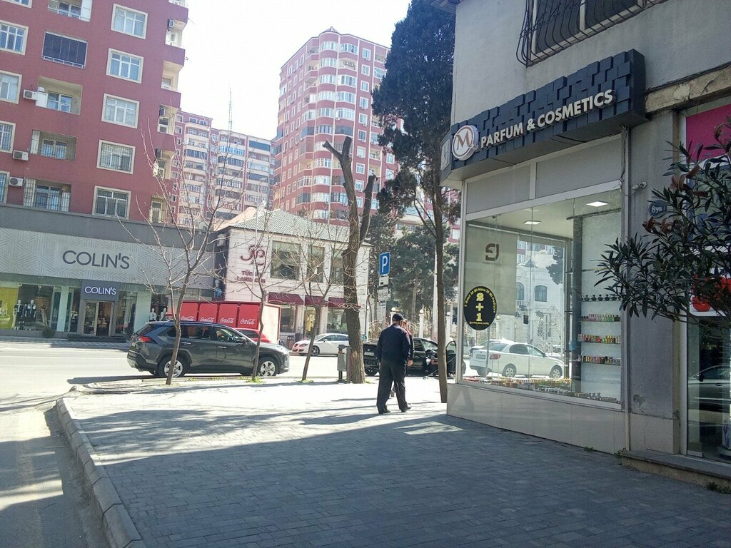 Kozmetik ve parfümeri mağazaları Mania, Bakü, foto