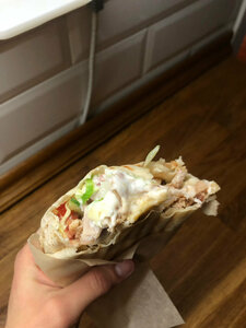 ShaurMaster (ulitsa Krupskoy No:18В), fast food  Lobnia'dan