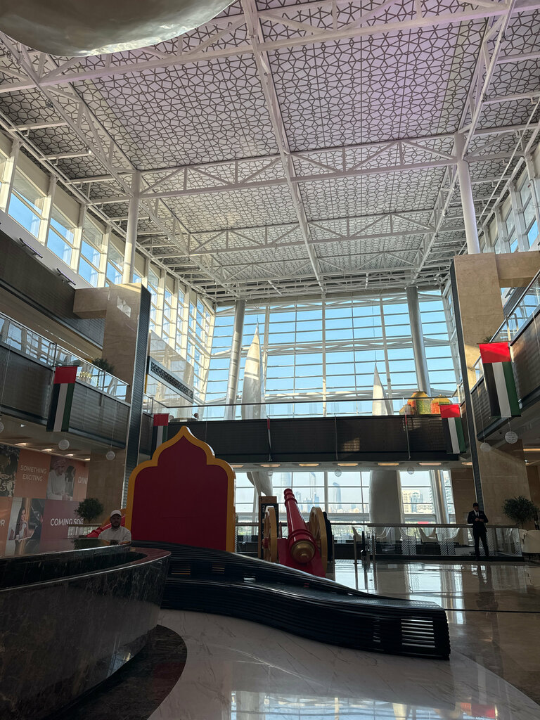 Alışveriş merkezleri Nation Galleria, Abu Dabi, foto