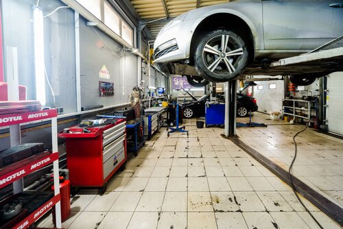 Otomobil servisi Apex.ru, Moskova, foto