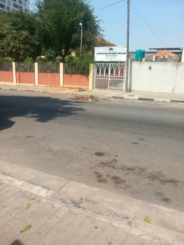 Dernekler, birlikler Associação dos professores Angolanos, Loanda, foto