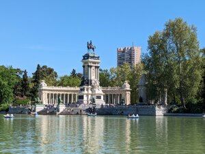 Parque del Retiro (Municipios Madrid, Parque del Retiro), kültür ve eğlence parkları  Madrid'den