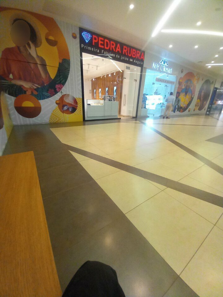 Kuyumcular Pedra rubra, Loanda, foto