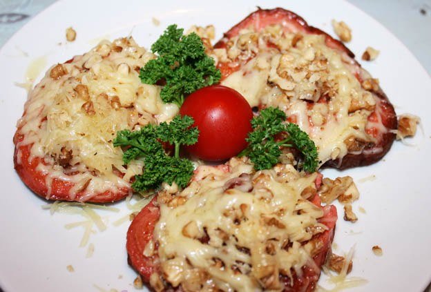 Gıda üreticileri Sochinsky myasokombinat, Nalchik, foto