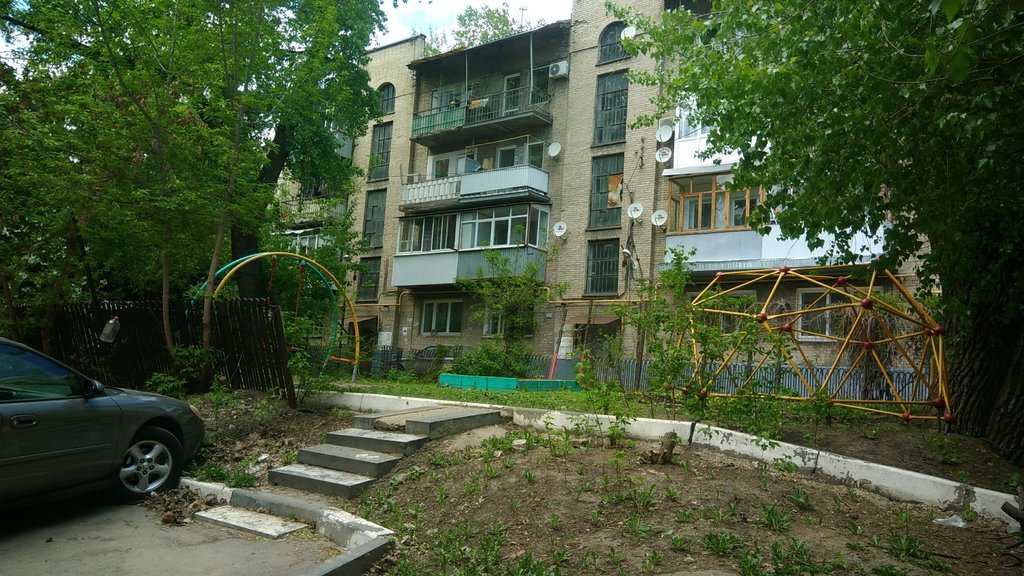 Oyun alanı Playground, Saratov, foto