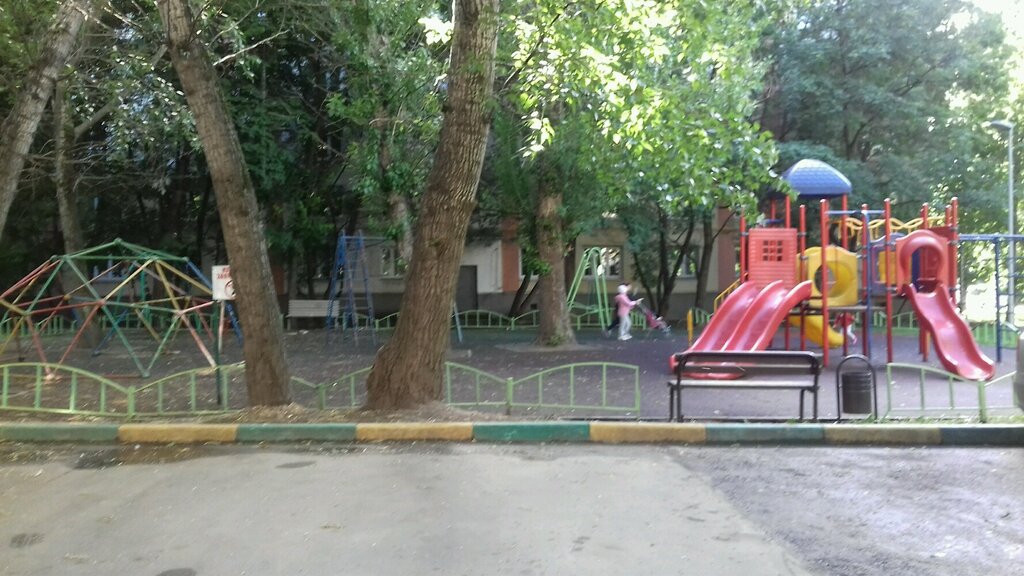 Oyun alanı Playground, Moskova, foto