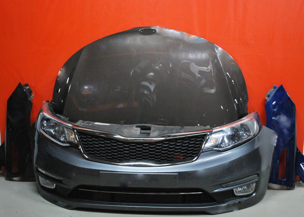 Araç bakım malzemeleri Auto parts Many times, Moskova, foto