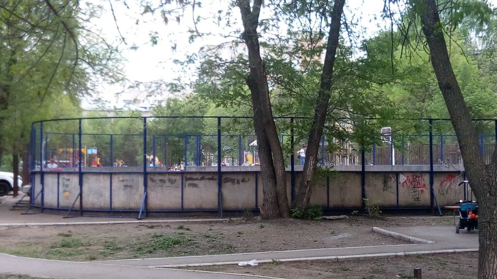 Buz pateni pistleri Ice rink, Samara, foto