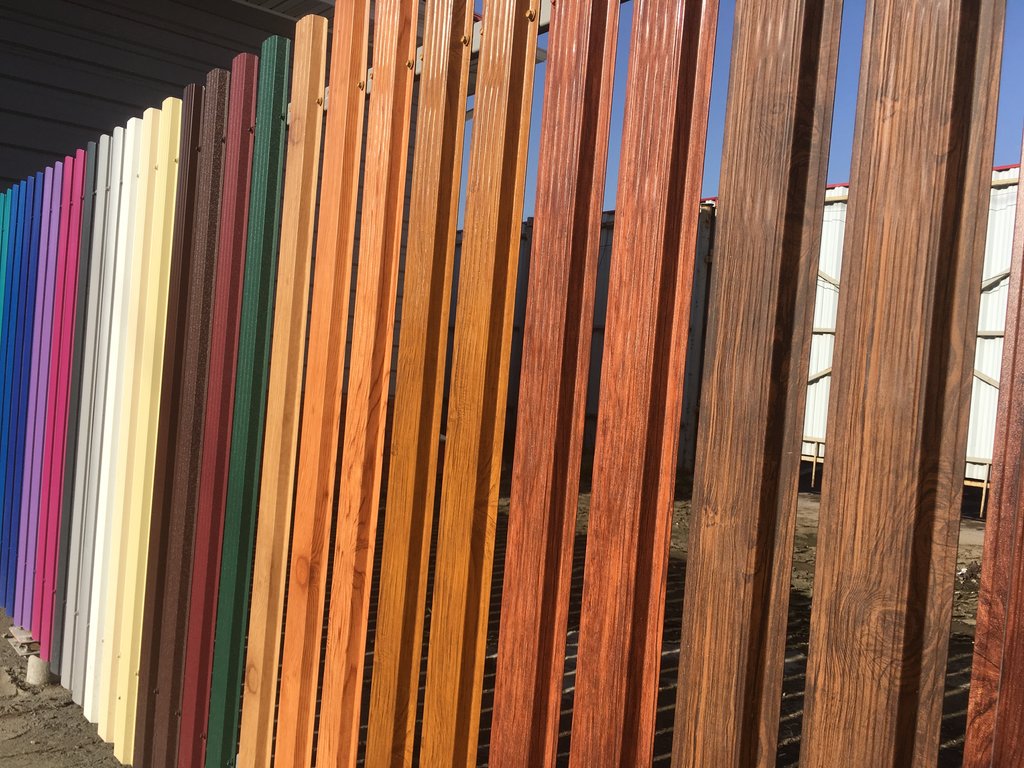 Çitler, parmaklıklar Металлический штакетник. Евроштакетник Анапа, Anapa, foto