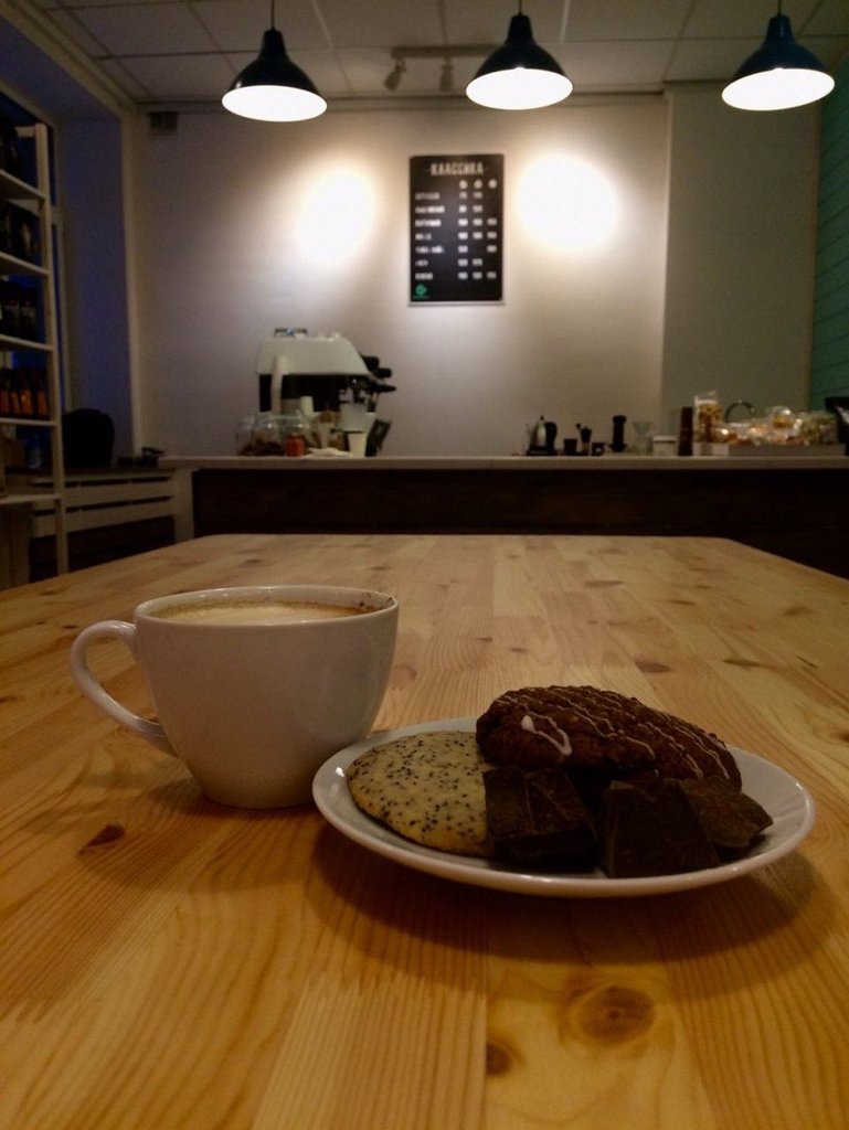 Kahve dükkanları Dripoutcoffee, Klin, foto