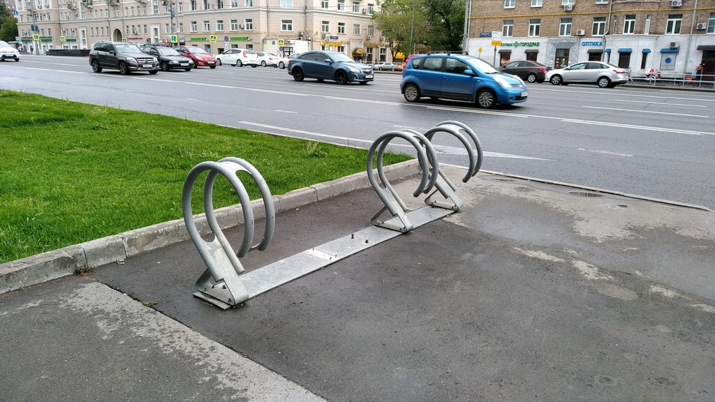 Bisiklet park yerleri Bicycle stand, Moskova, foto