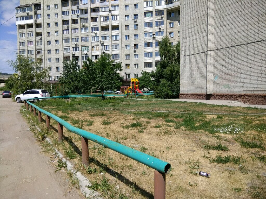 Oyun alanı Playground, Saratov, foto