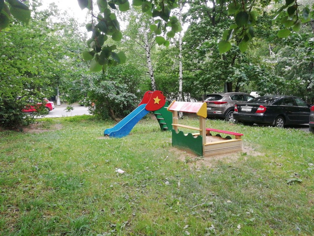 Oyun alanı Детская площадка, Moskova, foto