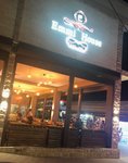 Kafe Emmi (Naberezhnaya Street No:1, Dzhubga Urban-type Settlement), otel  Krasnodarski krayından