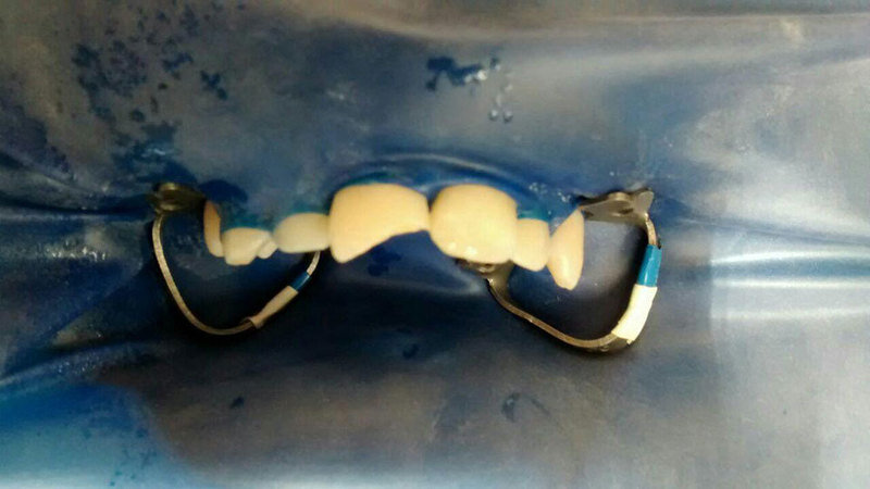 Özel ağız ve diş sağlığı klinikleri ve muayenehaneleri Studio Dentistico Peroni, Lombardiya, foto