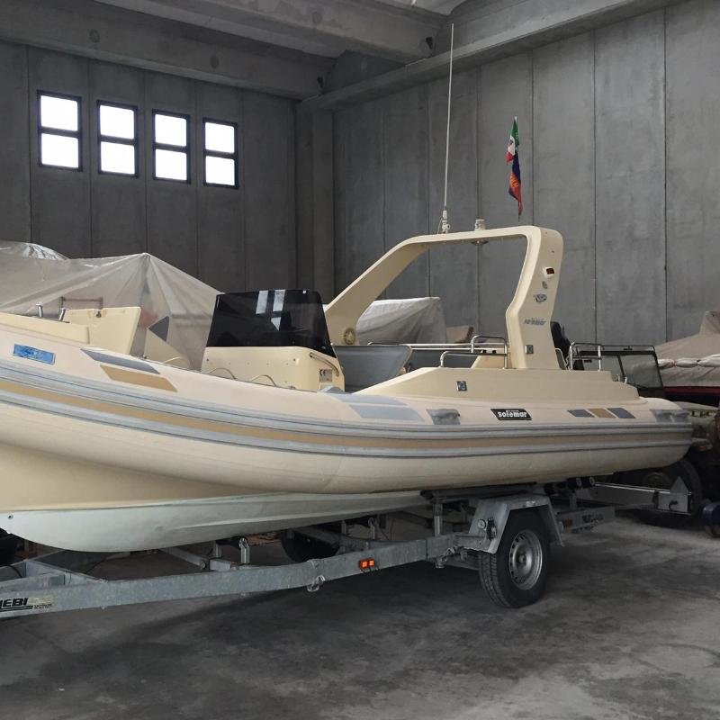 Karavan Cantiere Nautico Parking Car e Yacht Service, Toskana, foto