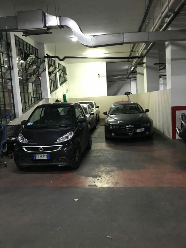 Otoparklar Parking Logarzo, Roma, foto