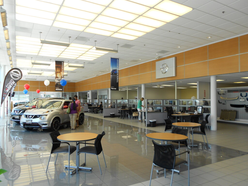 Otomobil satış galerileri Town North Nissan, Austin, foto