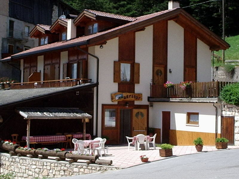 Evcil hayvan yetiştiricileri Agritur al Ranch Maso Coflari, Trentino‑Alto Adige, foto