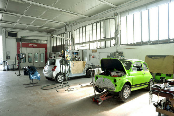Otomobil camları Carrozzeria Torino, Lombardiya, foto
