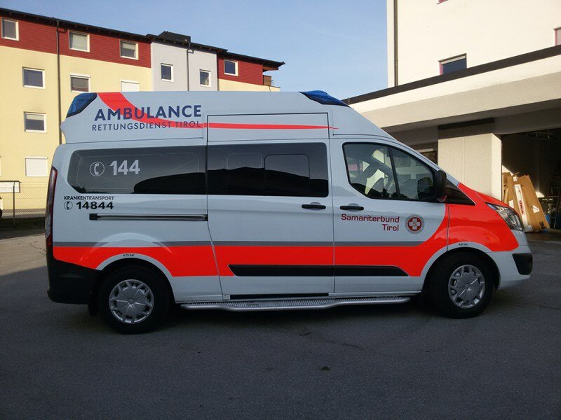 Araç camlarının renklendirilmesi Neubauer Micha Kg - Folientechnik, Tirol, foto