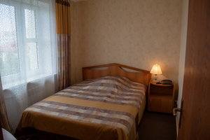 Gostinitsa Slavyanskaya (Pervomayskaya ulitsa No:13), otel  Zhlobin'den