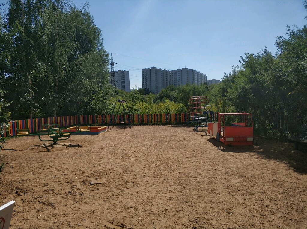 Oyun alanı Playground, Himki, foto