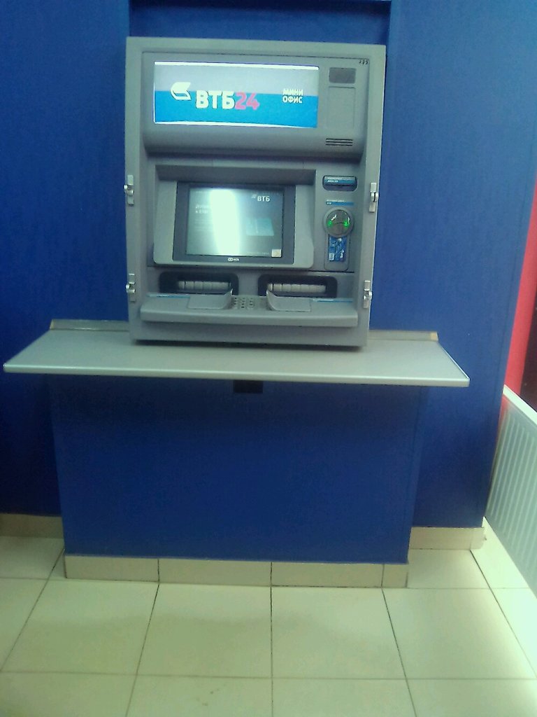 ATM'ler Bank VTB, Saint‑Petersburg, foto