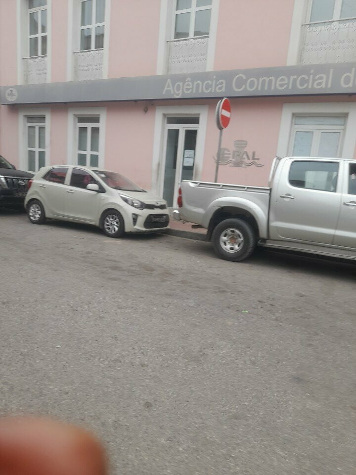 Emlak ofisi Agência dos coqueiros, Loanda, foto