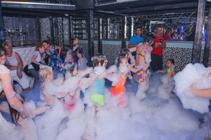 Zet (ulitsa Persiyanova No:5/1, Sol-Iletsk), kafe  Sol‑İletsk'ten