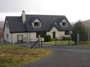 Cul Na Creagan (1-2 Garalapin,Woodend,Portree,Isle of Skye IV51 9LN,), otel  Highland Konsey Alanı'ndan