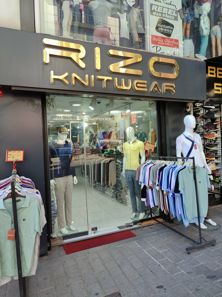Giyim mağazası Rizo Knitwear, İstanbul, foto